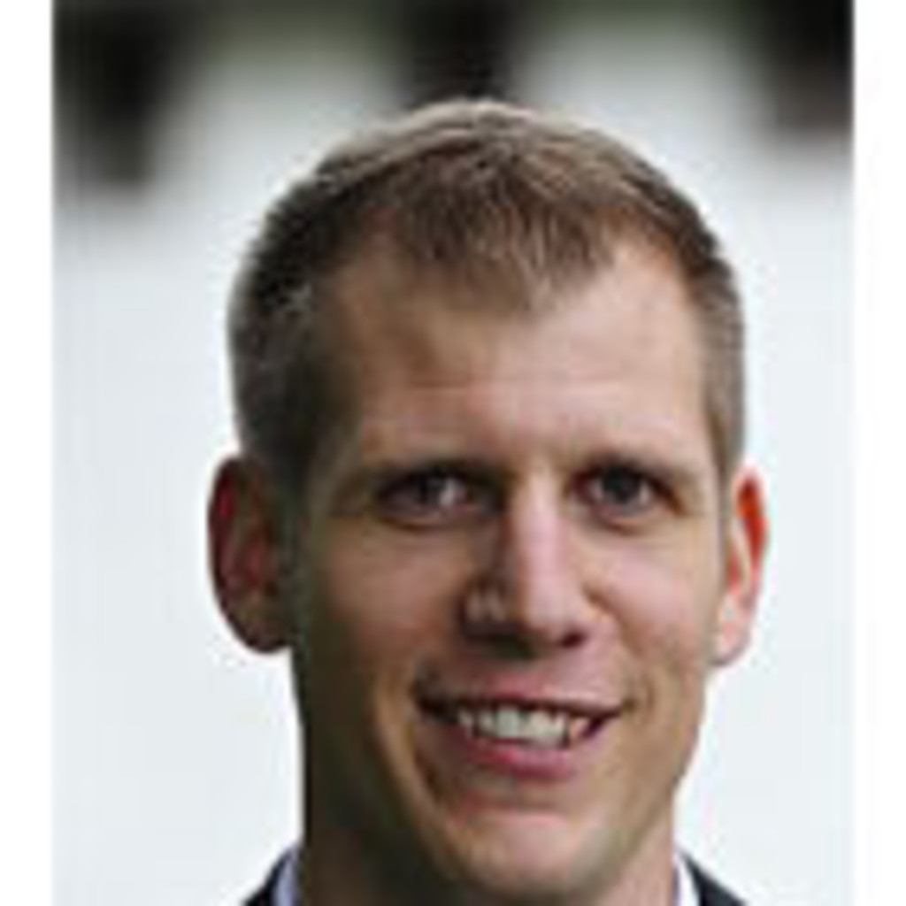 Pascal Mader - Sales Trading Swiss Equities - Berner Kantonalbank AG | XING