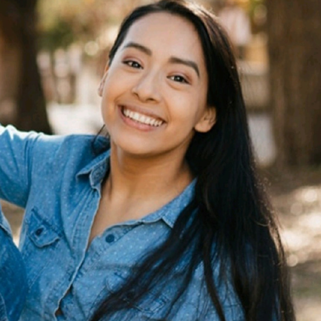 Lucy Castaneda - Account Executive - HackerOne | XING