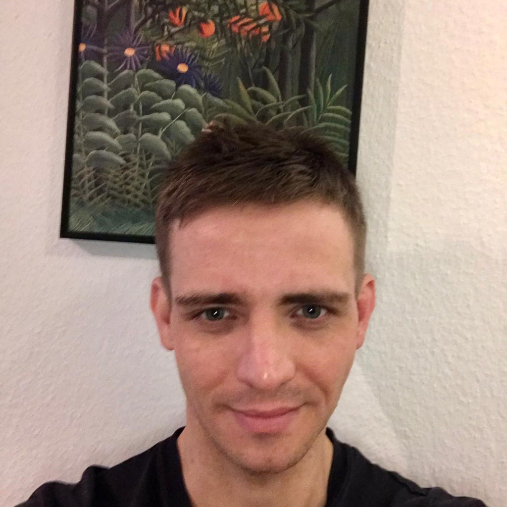 Marcel Brozek - Shop Manager - Samsung | XING