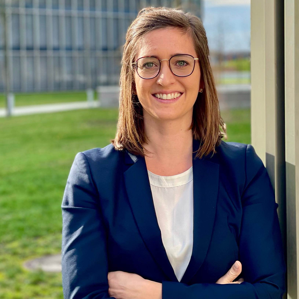 Dr. Sarah Blumenthal - Application Engineer - Elmos Semiconductor AG | XING