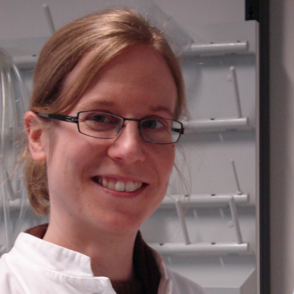 Dr. Britta Meyer - Director Development and Production - ZytoVision GmbH | XING