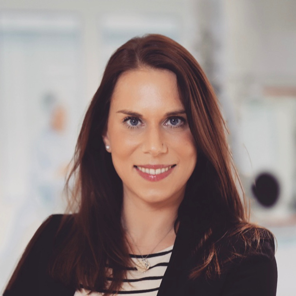 Simone Binder - Steuerberaterin, Senior Manager Group Tax - Merz Pharma GmbH & Co. KGaA | XING