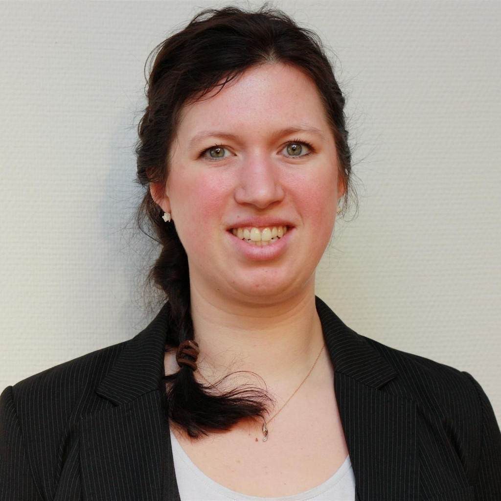 Andrea Hartmann - Assistant Vice President - Deutsche Bank AG | XING