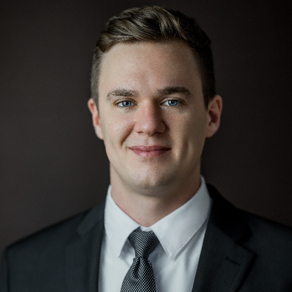 Tom Hoch: Ausbildung und Berufserfahrung | XING