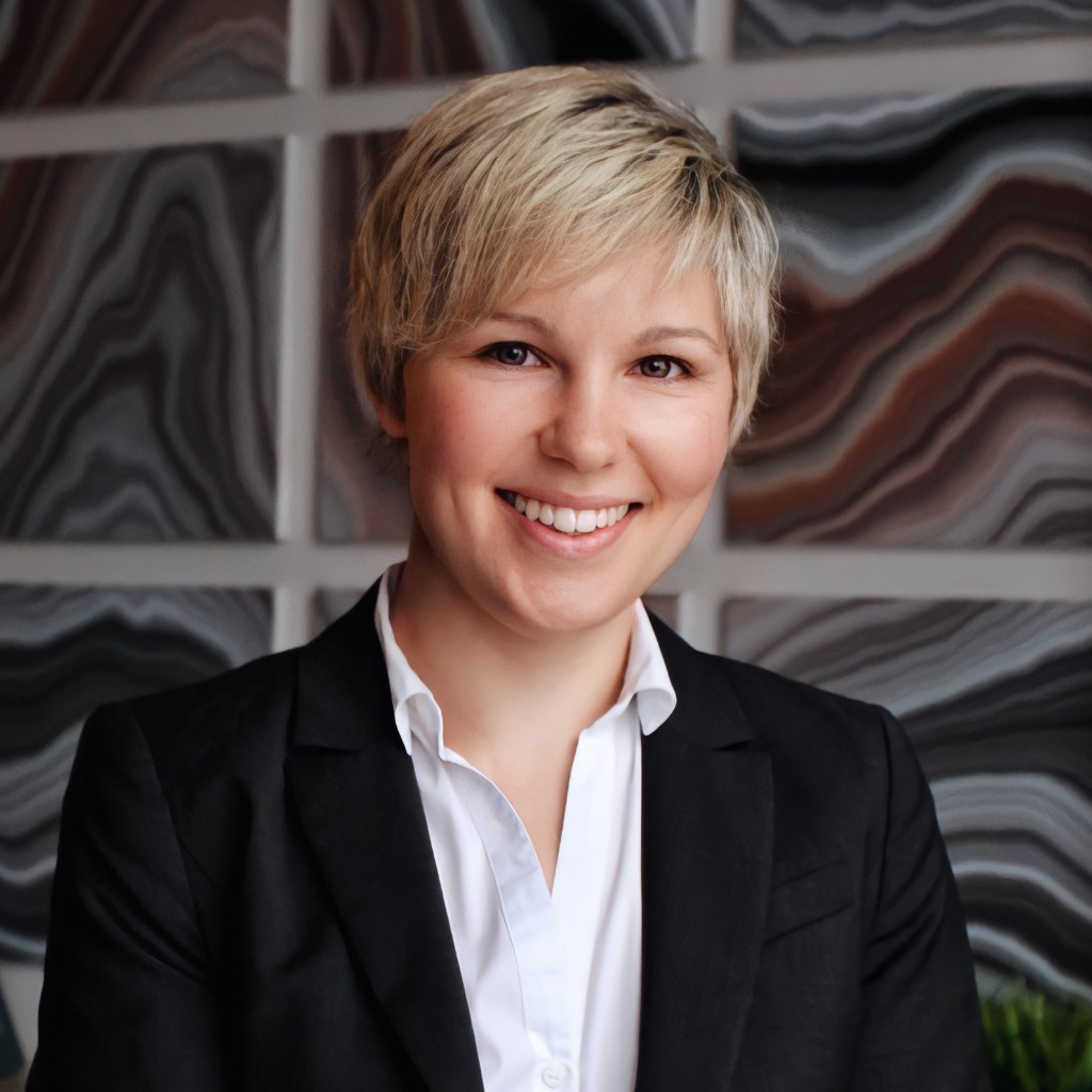 Jasmin Heil - Search: Head of PMO, Strategy Manager, M&A Manager ...