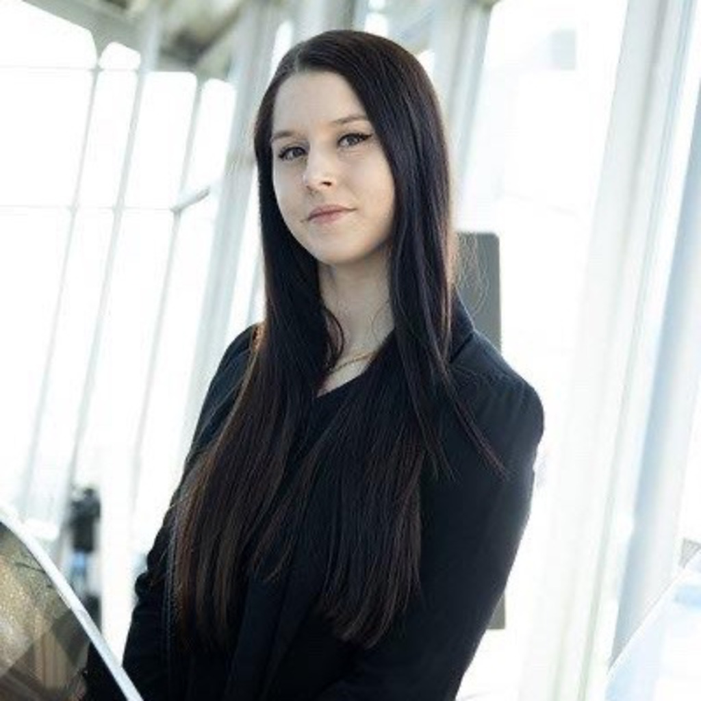 Chiara Thomas - Serviceberaterin für Karosserie/Lack - Autohaus Pietsch ...