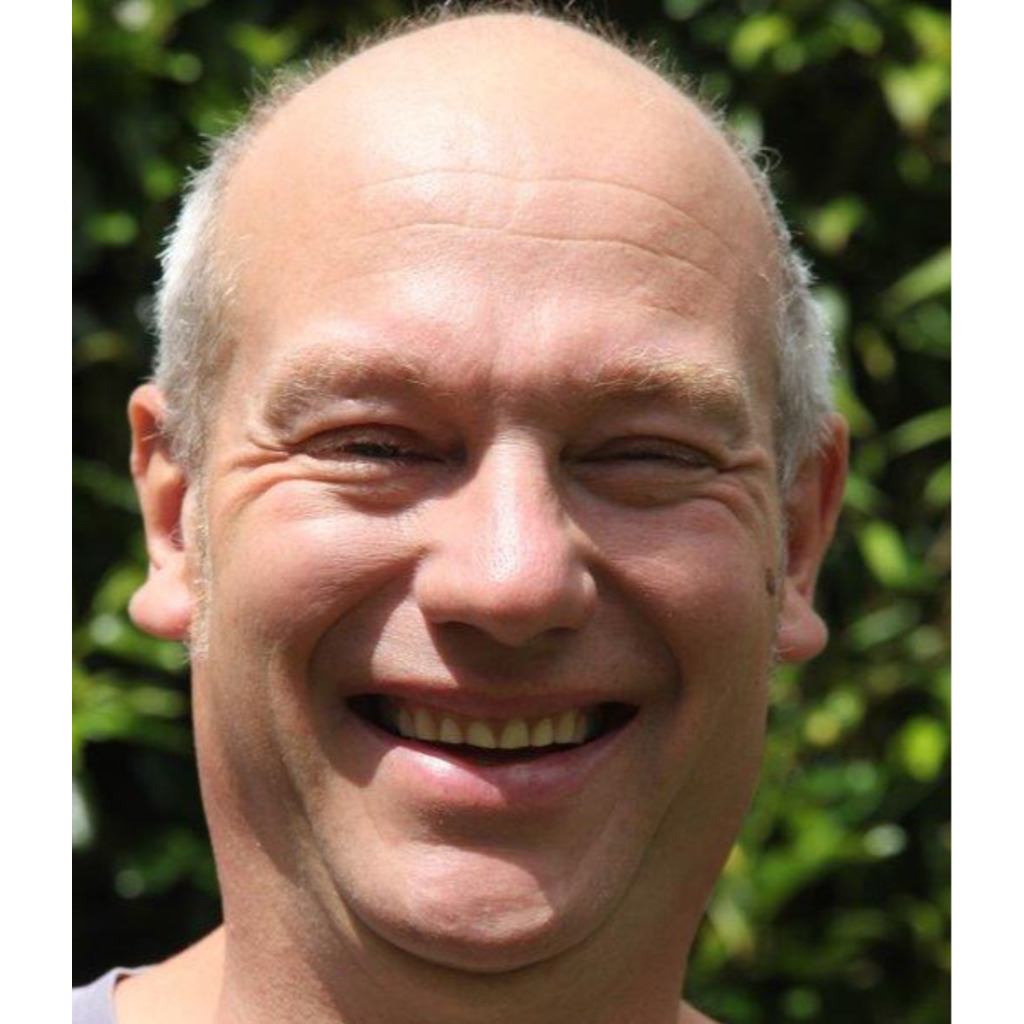 Thorsten Anger - Produktmanager Lichtlösungen Automobil - Lumileds ...