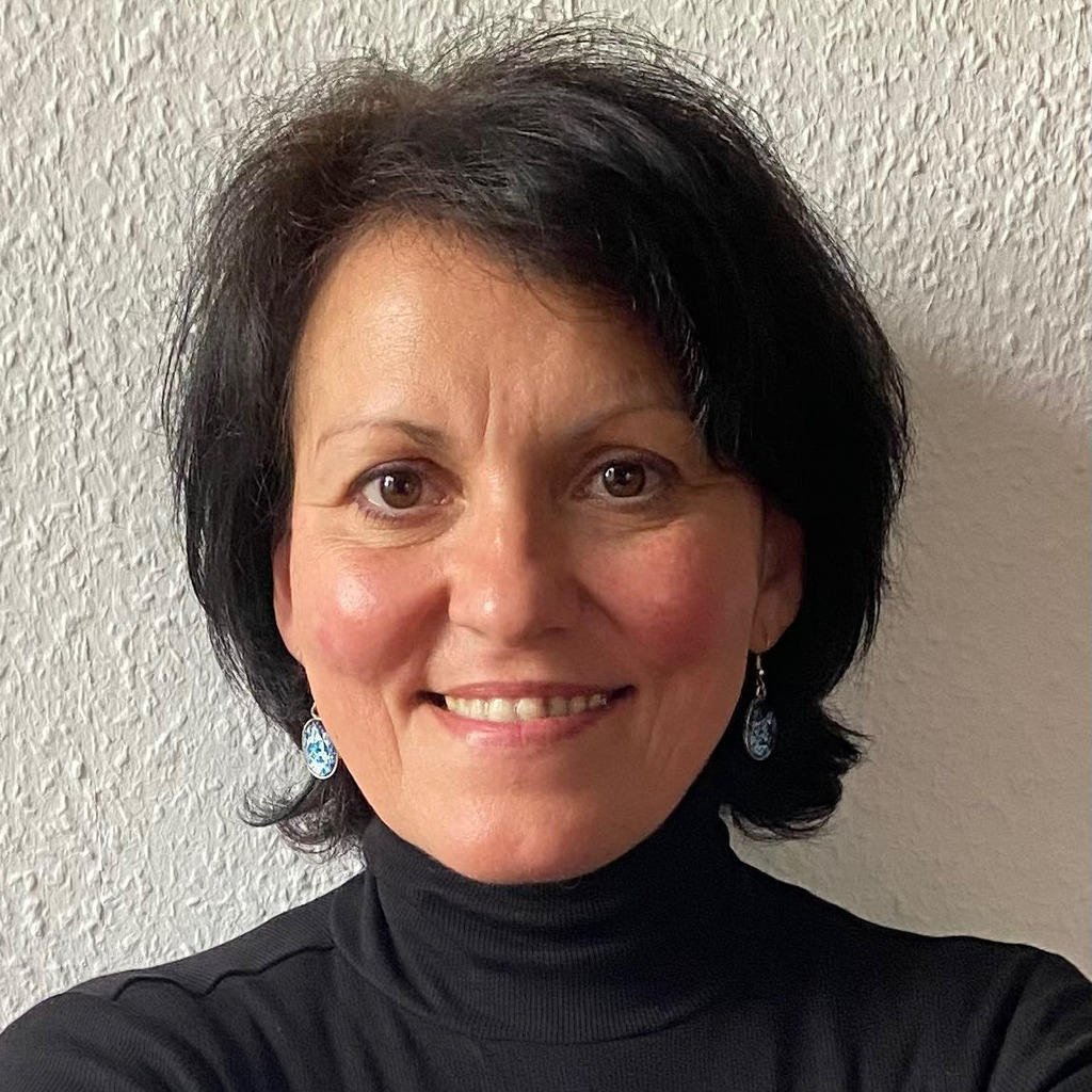 Denisa Gobej - Commercial Finance Manager - HQ Burscheid, Germany - Adient Ltd. & Co. KG | XING