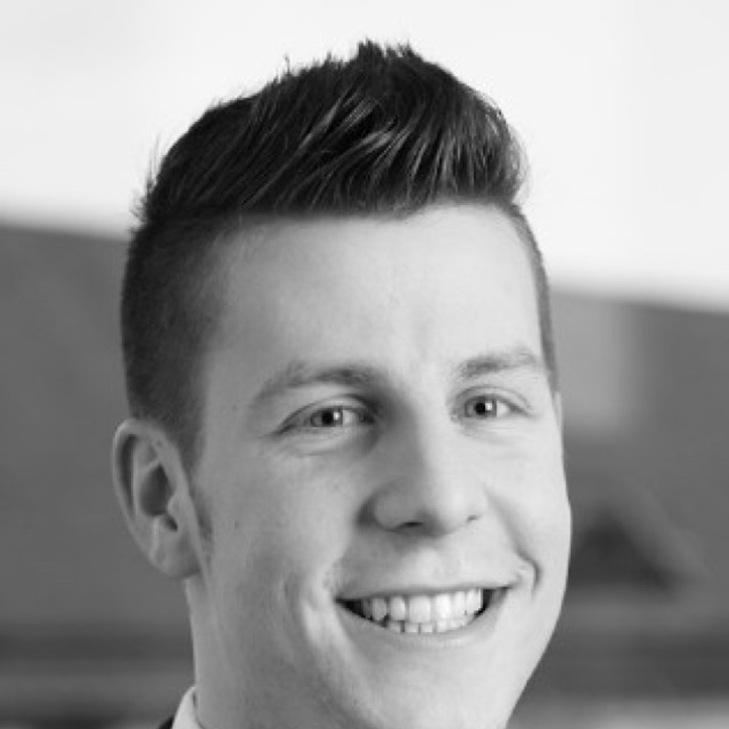 Luca Flückiger - Kundenpartner Private Banking - Aargauische ...