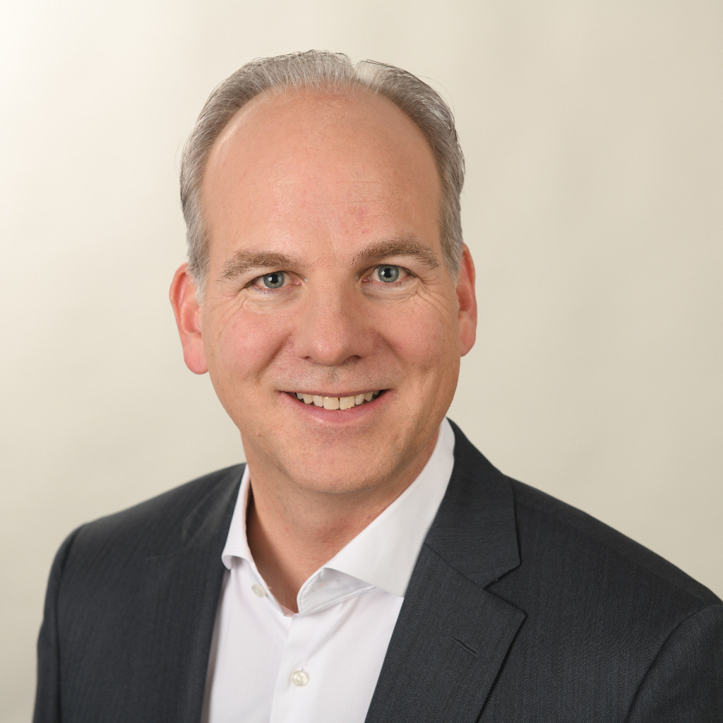 Philip Soschinski - Head of Global Strategic Marketing and Product ...