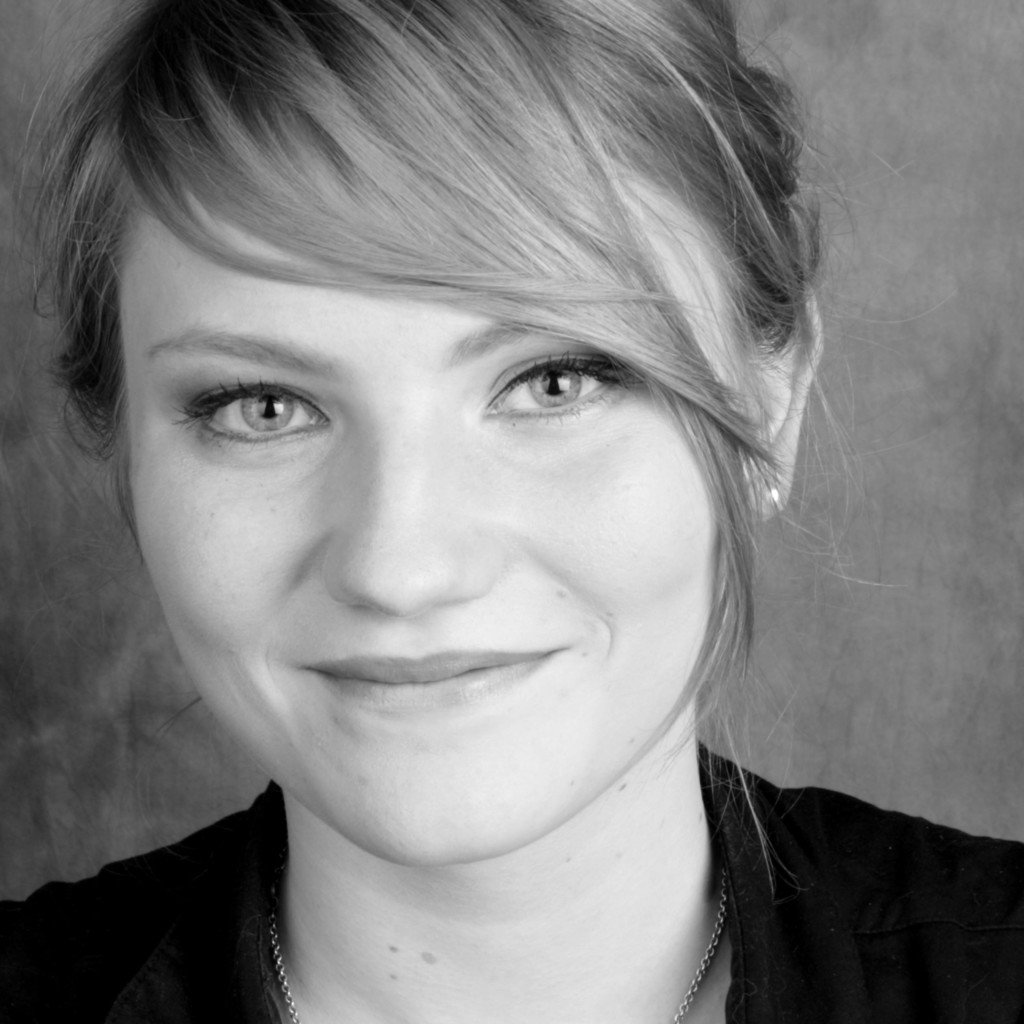 Laura Gier - Sachbearbeiterin im Kfz-Schadenservice - Sparkassen ...