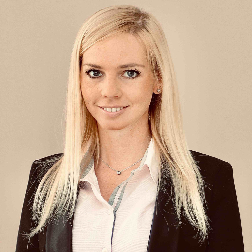 Sandra Bauer - Social Media Management - Deutsche Presseakademie | XING