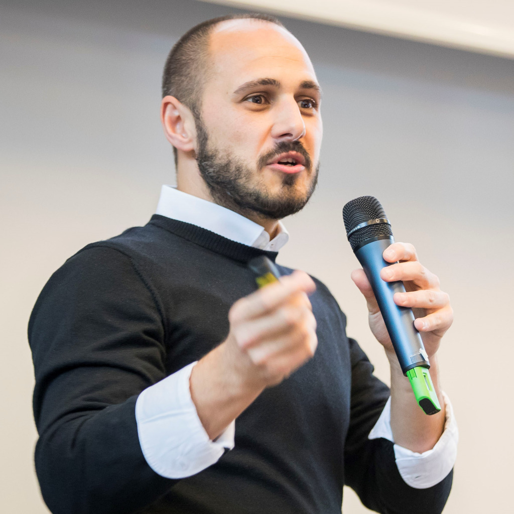 Alex Niklas - Managing Business Analyst - Capgemini | XING