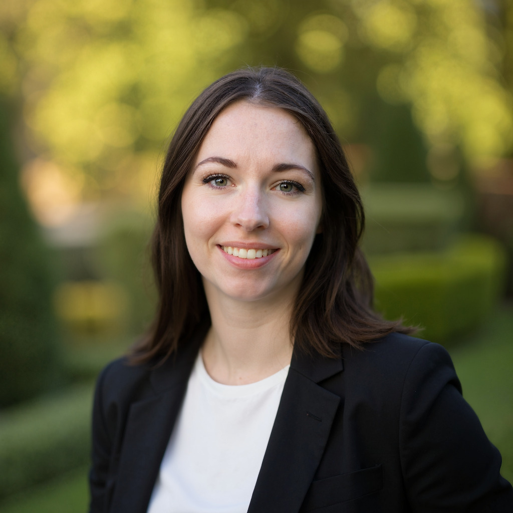 Jessica Möws - Dozentin für Deutsch als Fremdsprache - AGENTUR DER ...