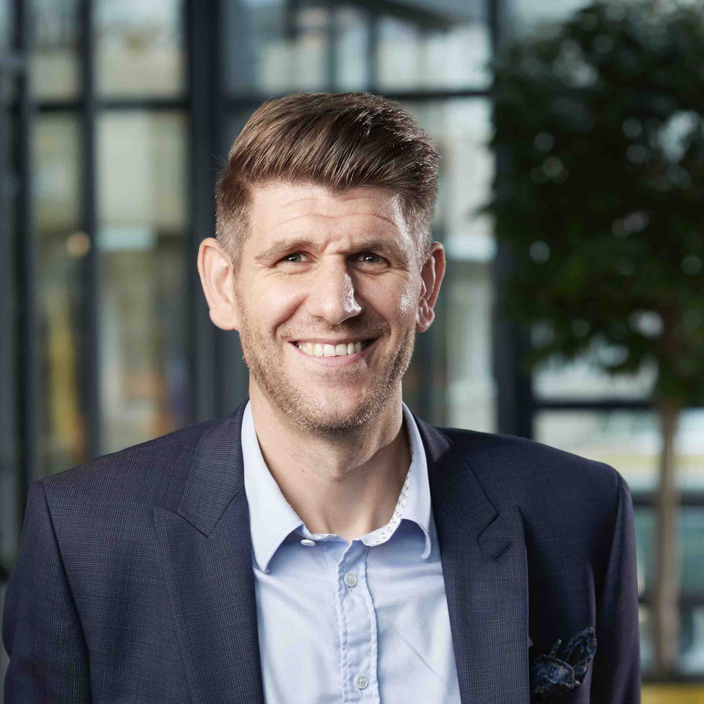 Simon Welter - Vice President Coporate Supply Chain Management ...