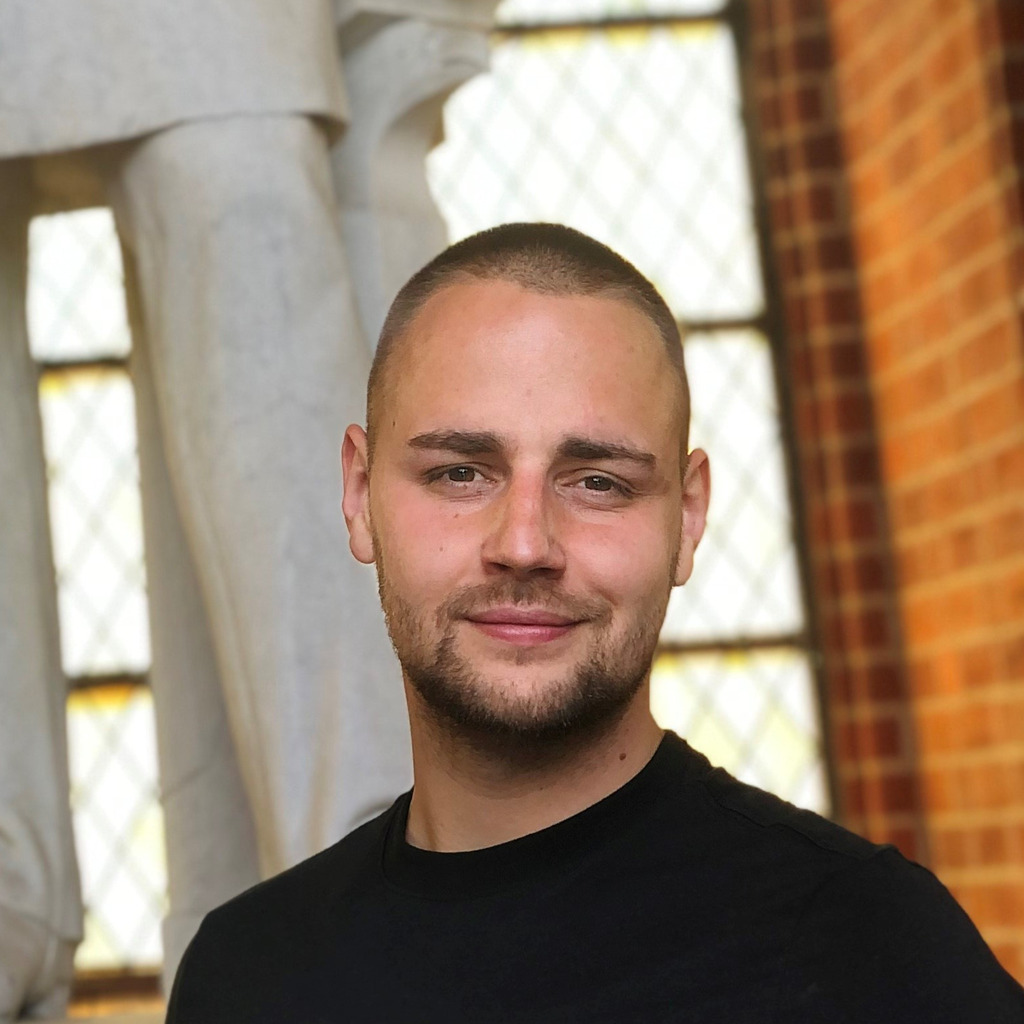 Martin Leitner - Managing Consultant - Tenth Revolution Group | XING