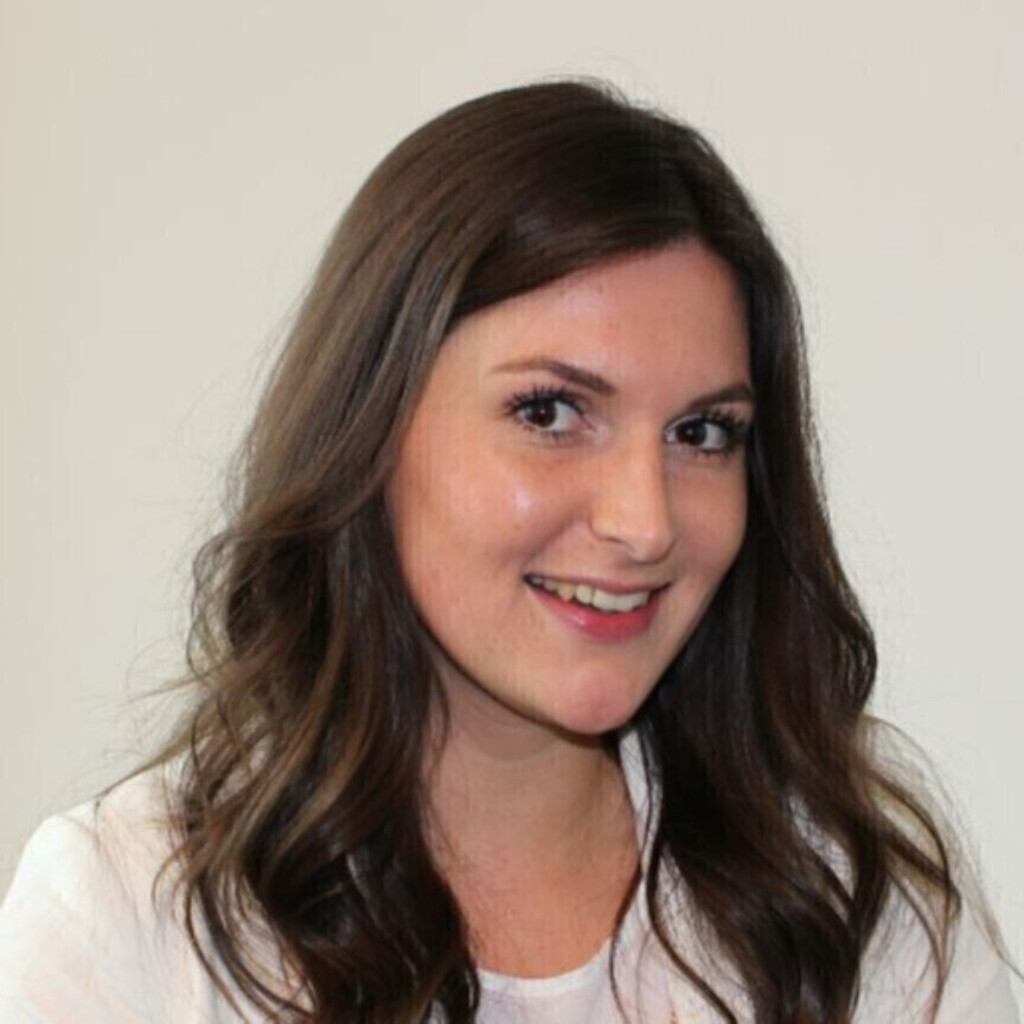 Lisa-Marie Hach - Compensation & Benefits Manager - DekaBank Deutsche ...