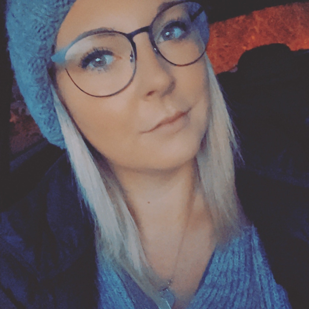 Nicole Dissinger - Praxismanagerin - Matthias Krieg | XING