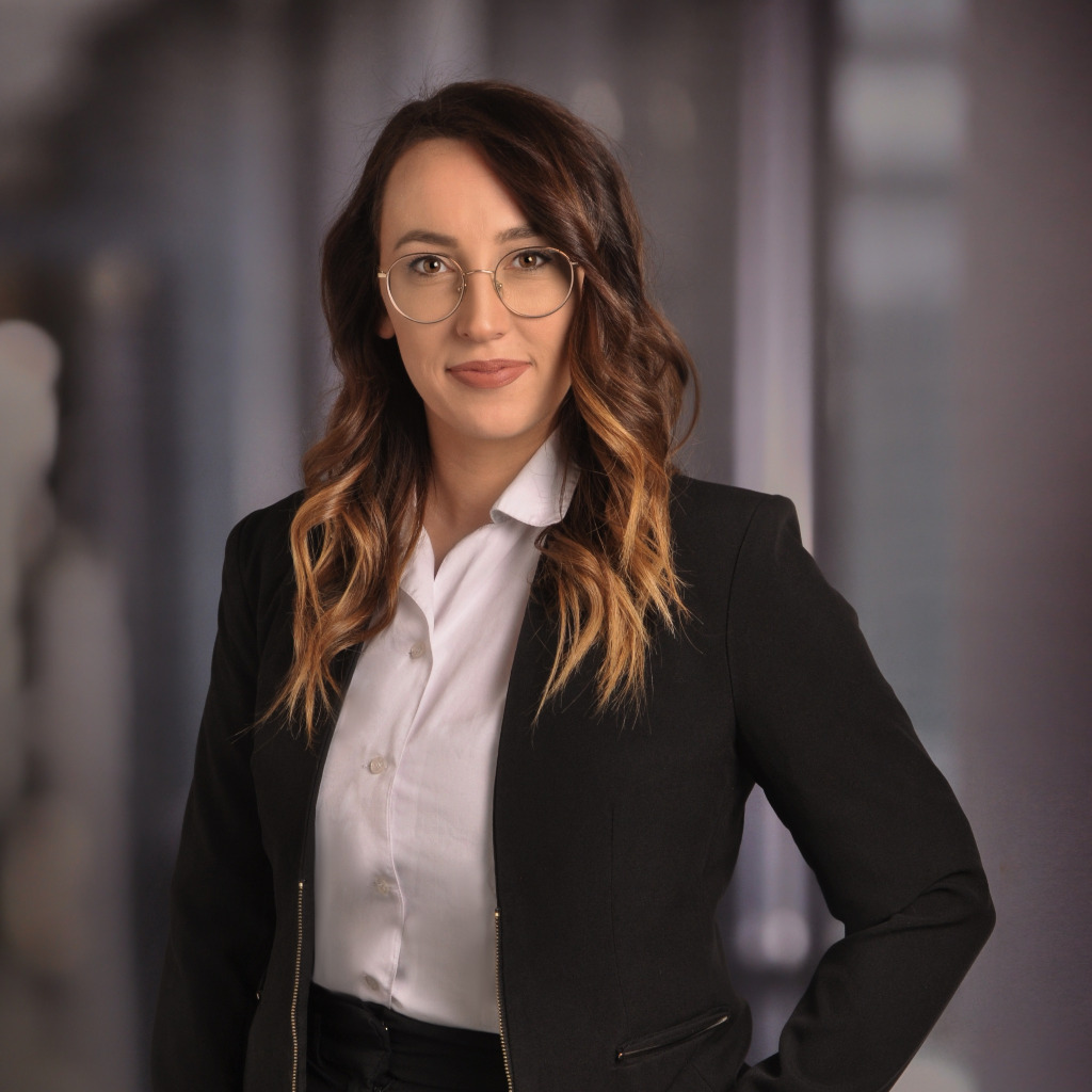 Julia Williams - Hörakustikmeisterin und Filialleitung - Ritter ...