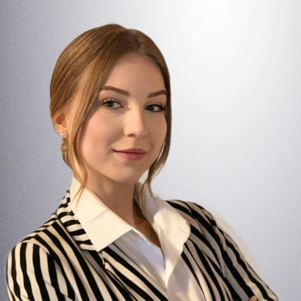 Alix Maria Bieder - Managerin - TREC Careers | XING