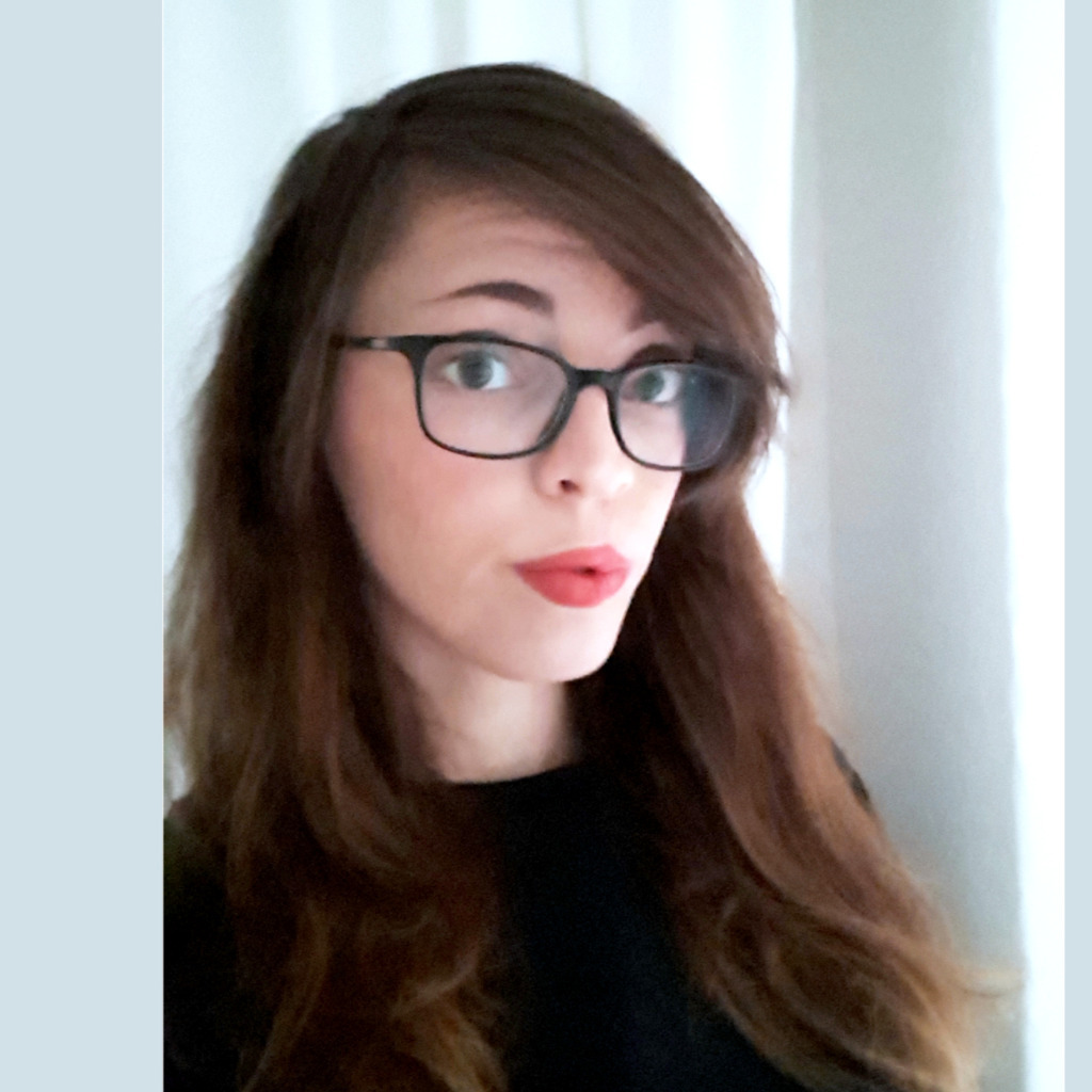 Caroline Timm - Online Redakteur/ Contentmanager - K-MG Beteiligungs ...