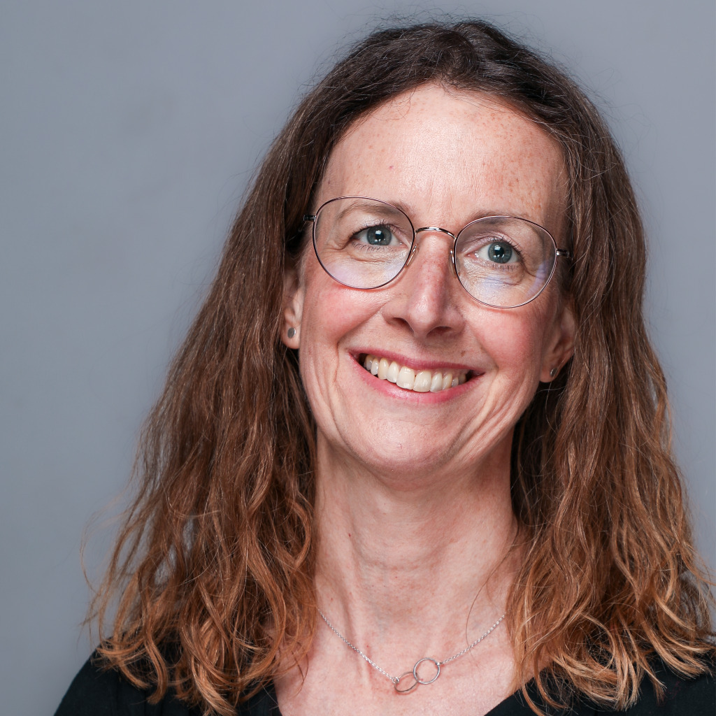 Anne Debock - Senior Project Manager (Strategic Projects) - Vodafone GmbH | XING