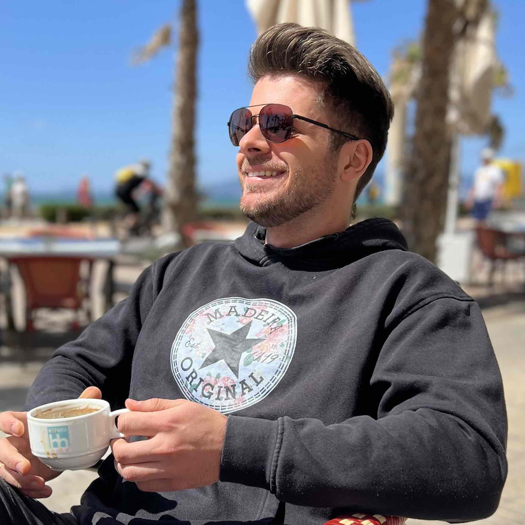 Dominic-Pascal Falkenstein - Marketing- und Produktmanagement ...