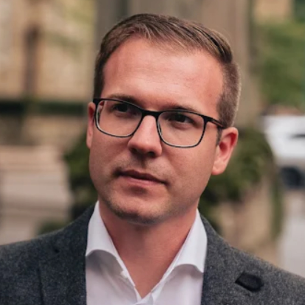 Dominic Mai - Chief Marketing Officer (CMO) - Wahlert Media | XING