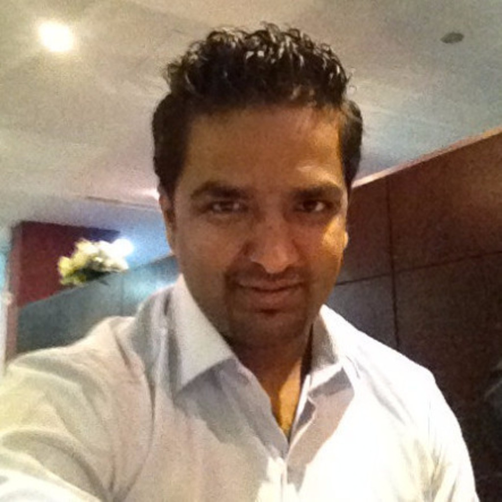 Sheldon Fernandes - Front Office Supervisor - Crowne Plaza | XING