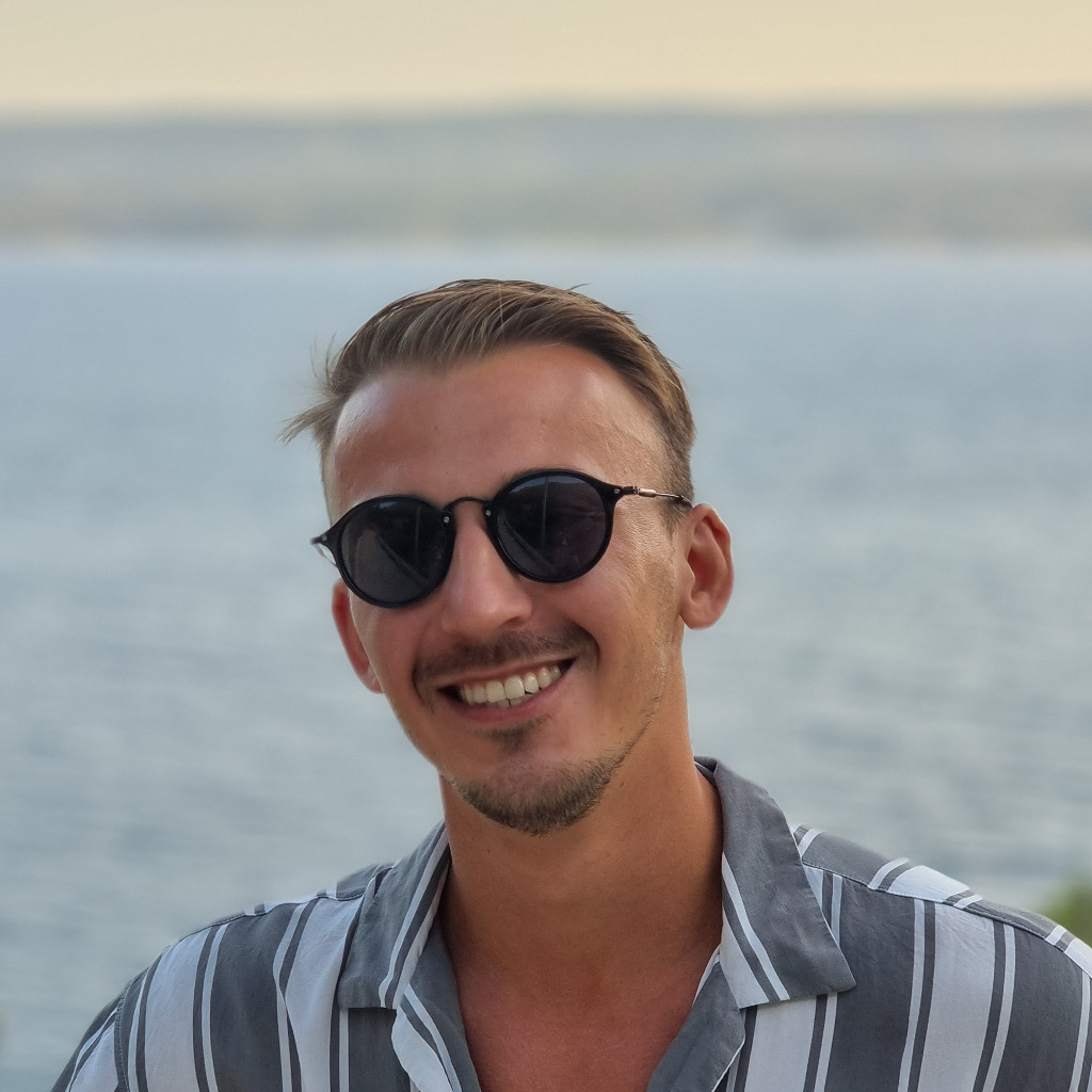 Daniel Reinhardt - Kaufmann für Büromanagement - Holzwaren Kuno ...