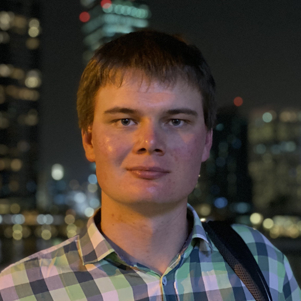 Maksim Smirnov: Ausbildung und Berufserfahrung | XING