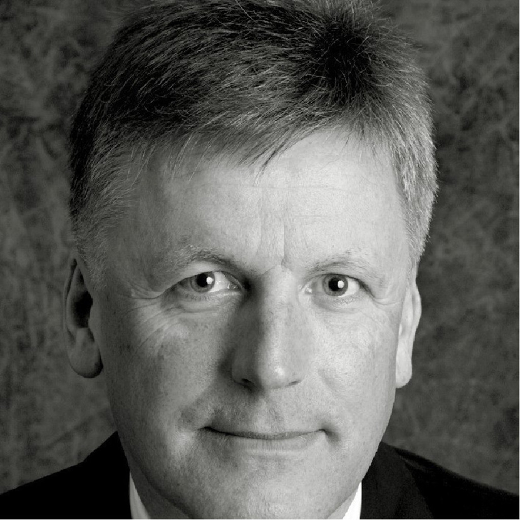 Richard Mayer - Sprecher der Geschäftsführung / CFO ...