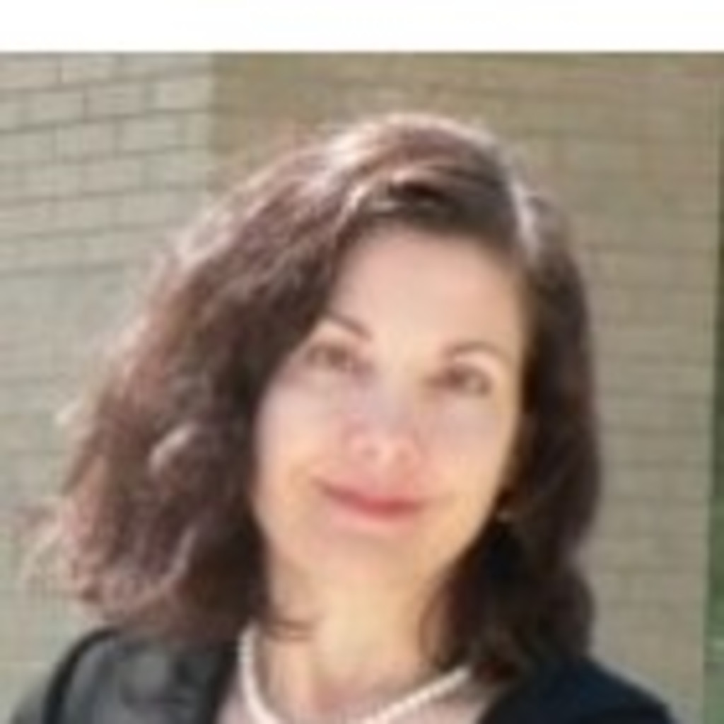 Elena Moore's Instagram, Twitter & Facebook on IDCrawl