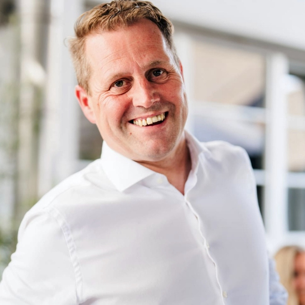 Oliver Eilf - Leiter Vertrieb / Verkauf / Außendienst - HTL GmbH | XING