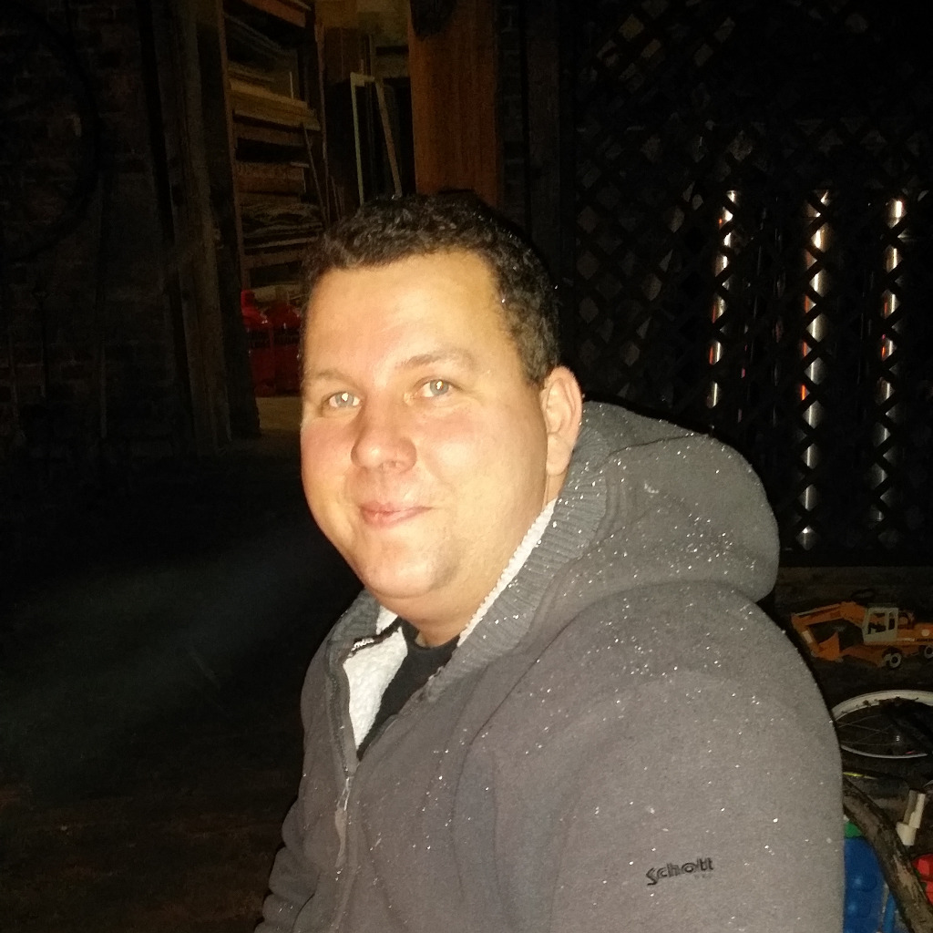 Pierre Wolff - Straßenwehrter - Verkehstechnik Potsdam | XING