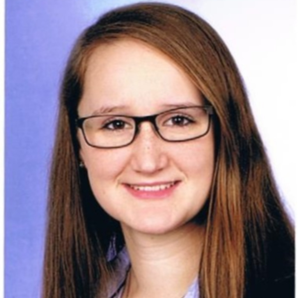 Lisa Heinlein's Instagram, Twitter & Facebook on IDCrawl