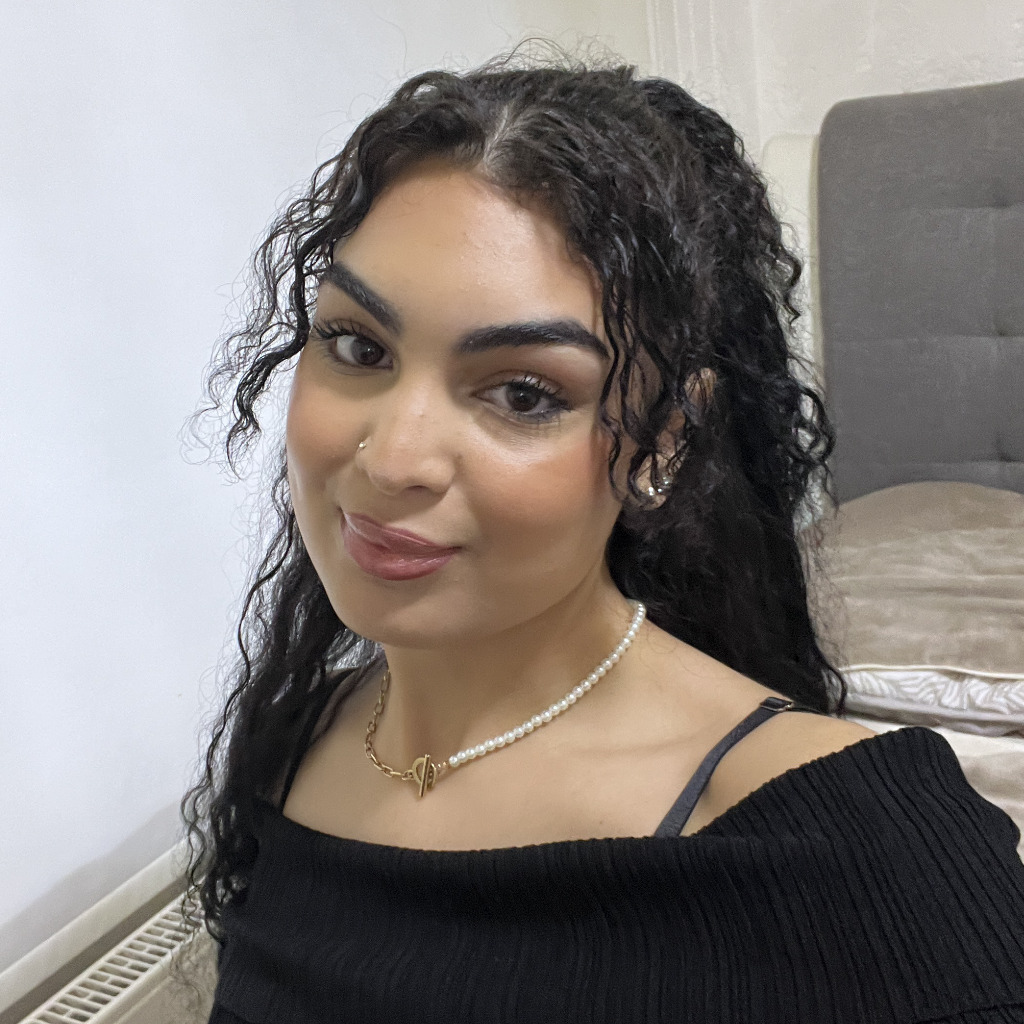 Sahara Maria Riter: Ausbildung und Berufserfahrung | XING