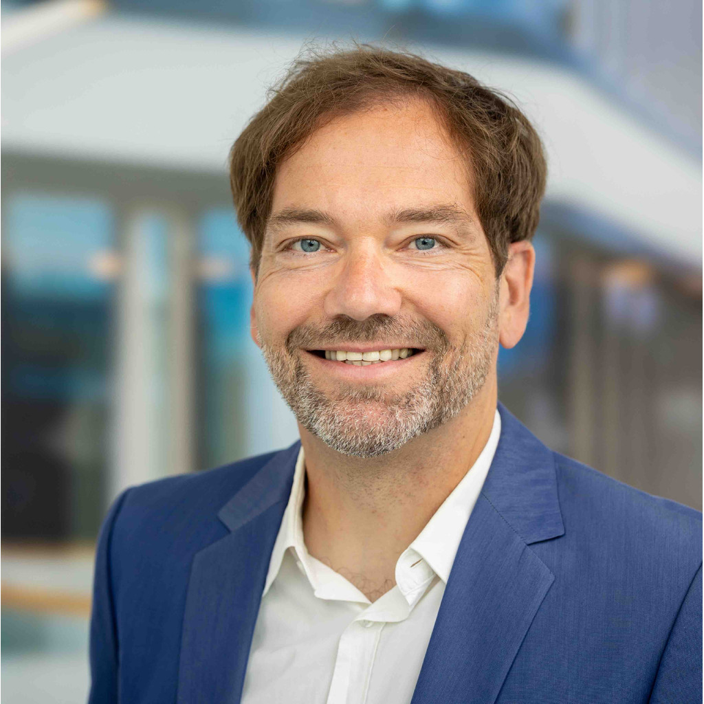 Christian Krumsdorf - Manager IT Governance, Controlling and Project ...