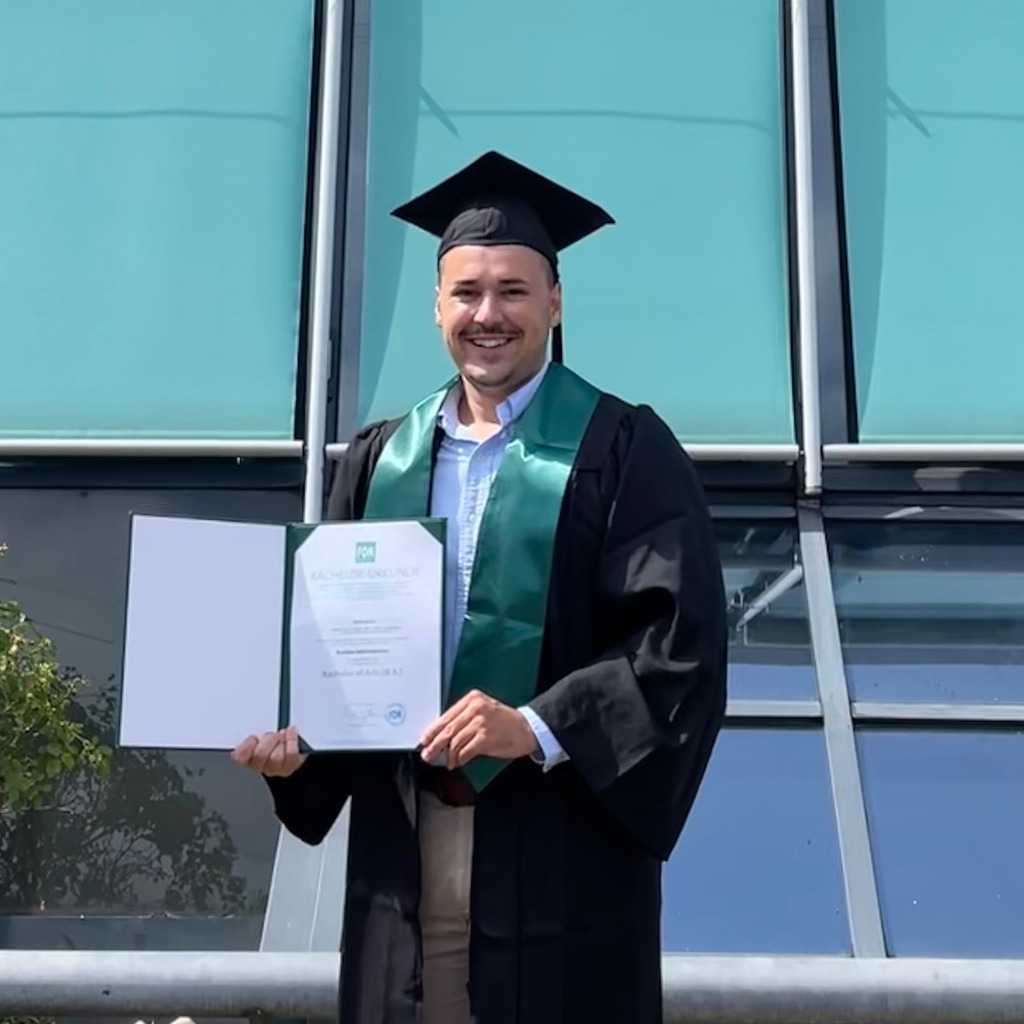 Arben Honsic - Consultant - * | XING