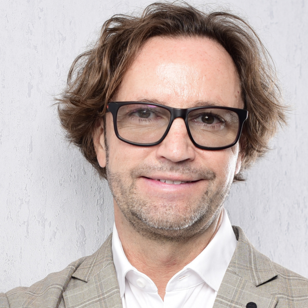 Dipl.-Ing. Hans Vitzthum - Cluster/ Knotenmanager - WEMACOM ...