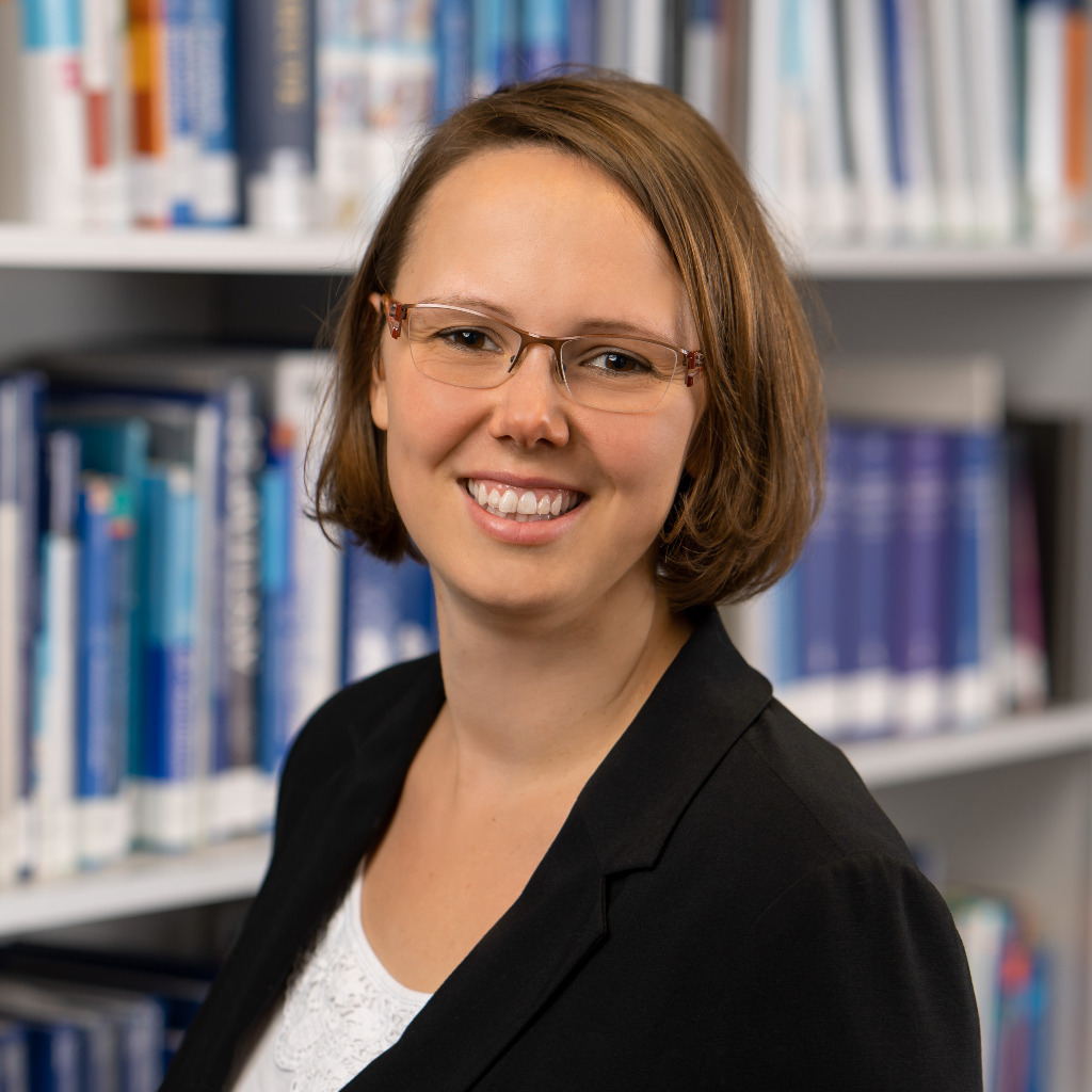 Jennifer Pfeiffer - Pflegepädagogik - Esslingen | XING