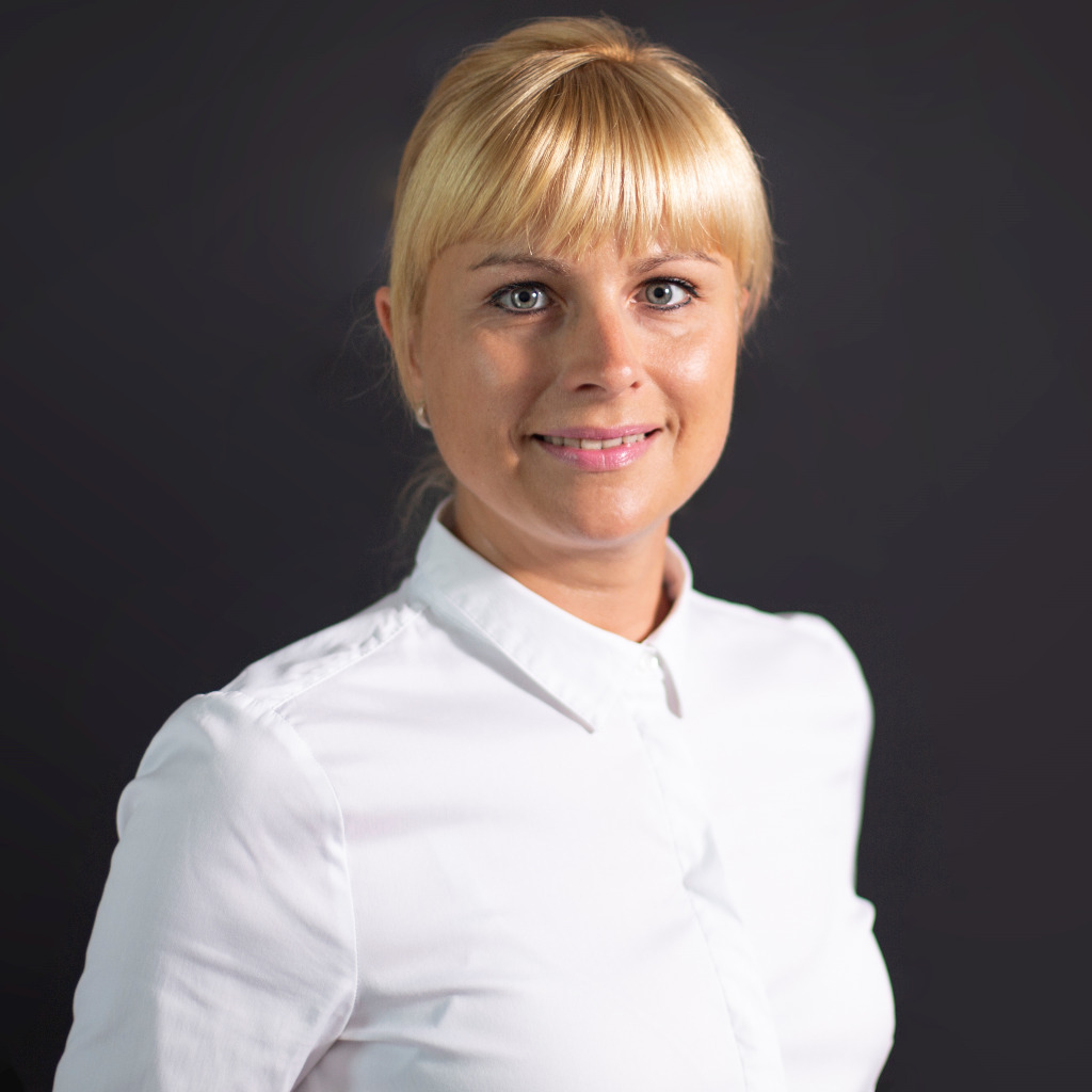 Beatrice Faust - Berater Technischer Vertrieb - AERO-LIFT Vakuumtechnik ...