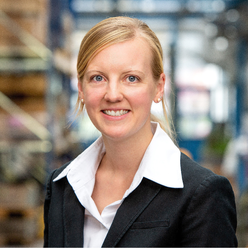 Christina Crow's Instagram, Twitter & Facebook on IDCrawl