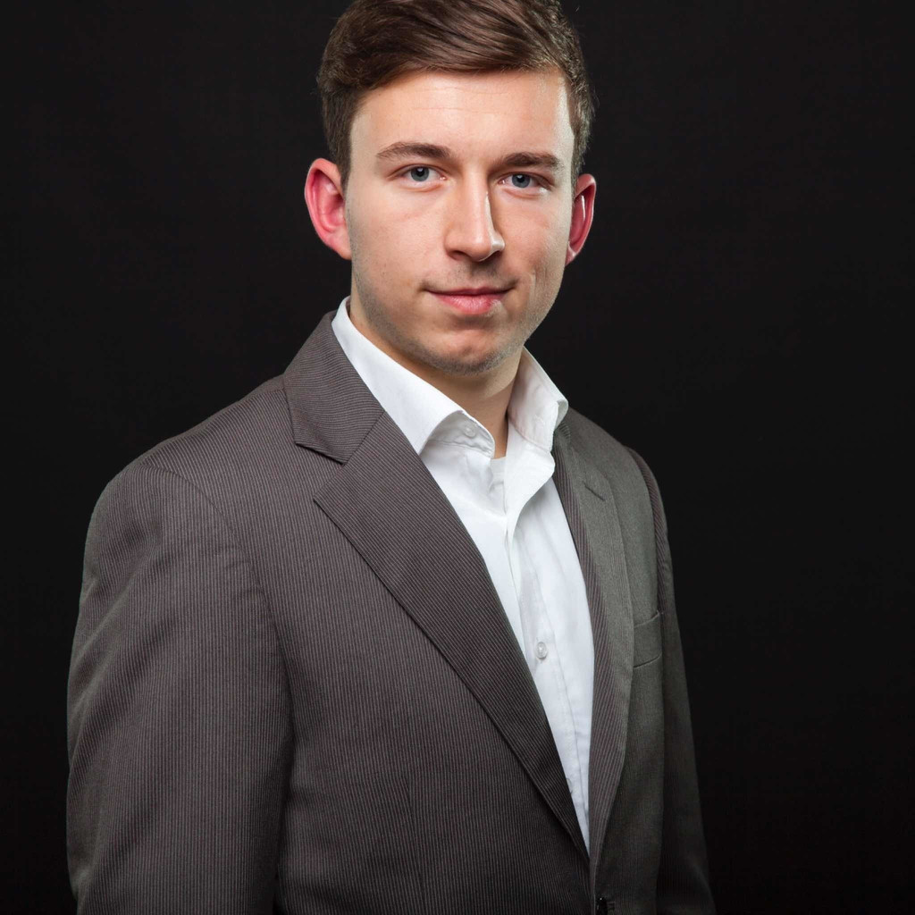 Tim Huth - Instandhaltungsplanung und Segmentsteuerung Oberbau - DB ...