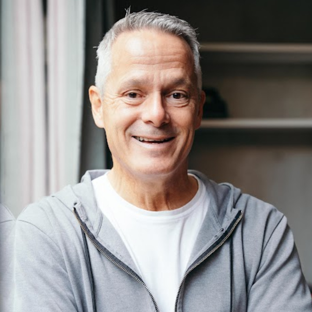 Olaf Bauer - Geschäftsführer | Executive Vice President Germany ...