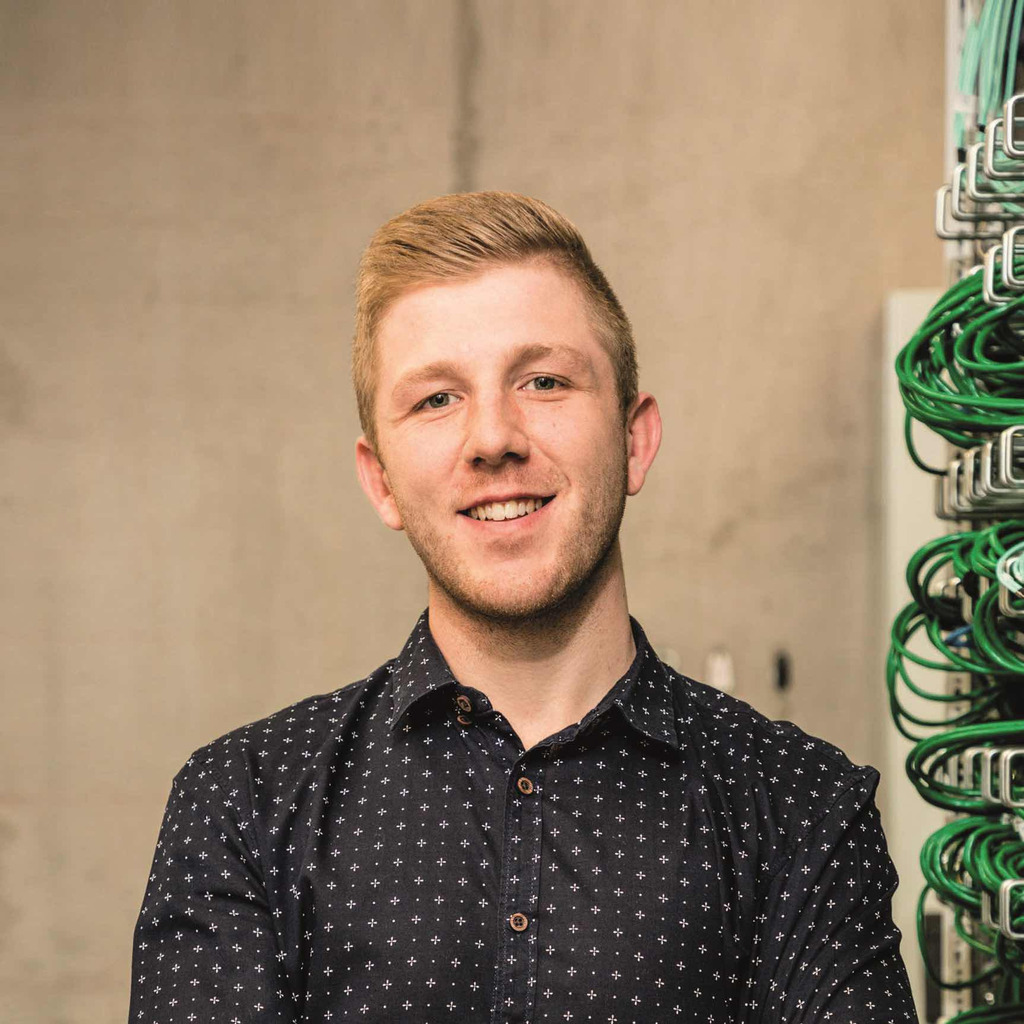 Lukas Müller: Ausbildung und Berufserfahrung | XING