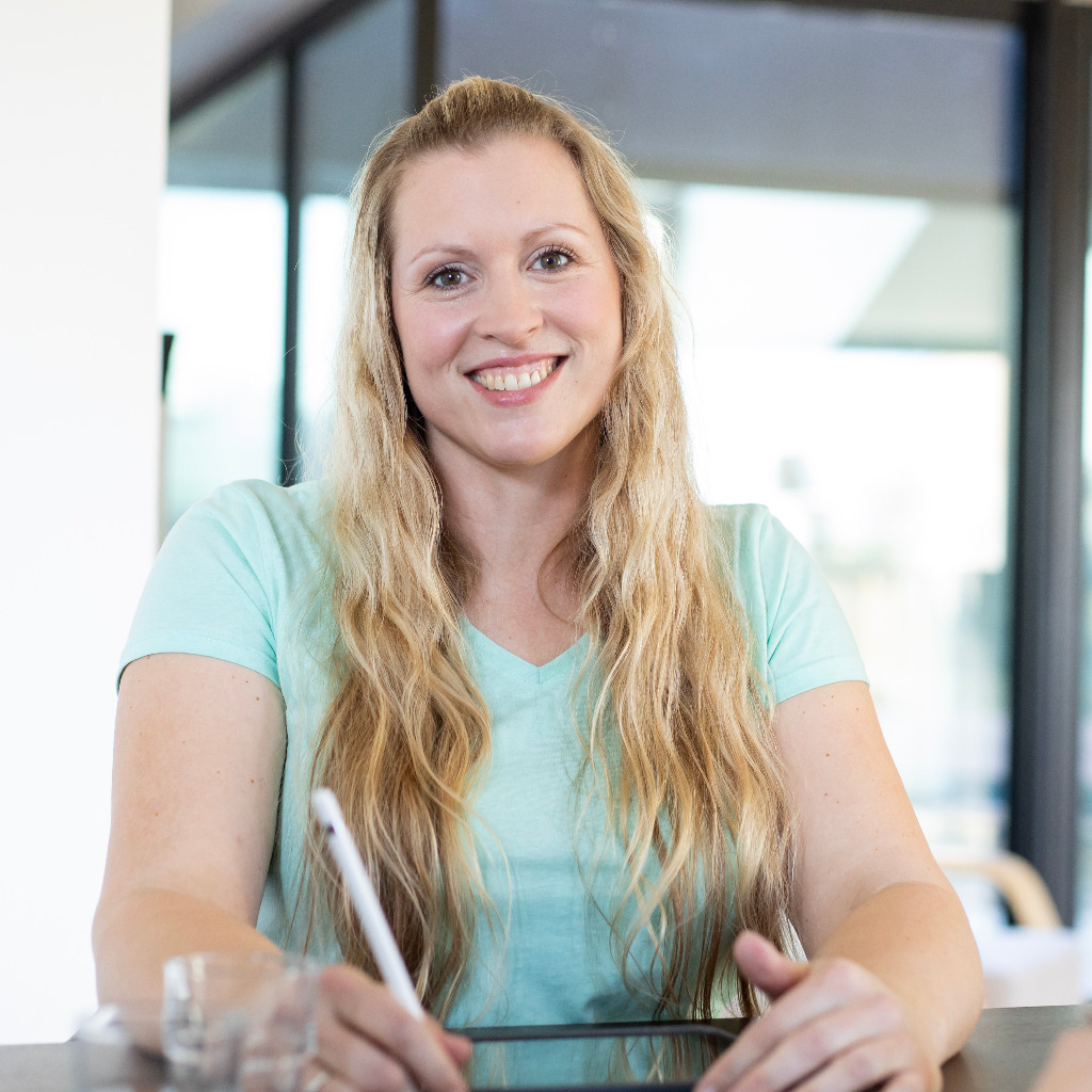 Gabriele Fink - Personalreferentin - PMPG | XING