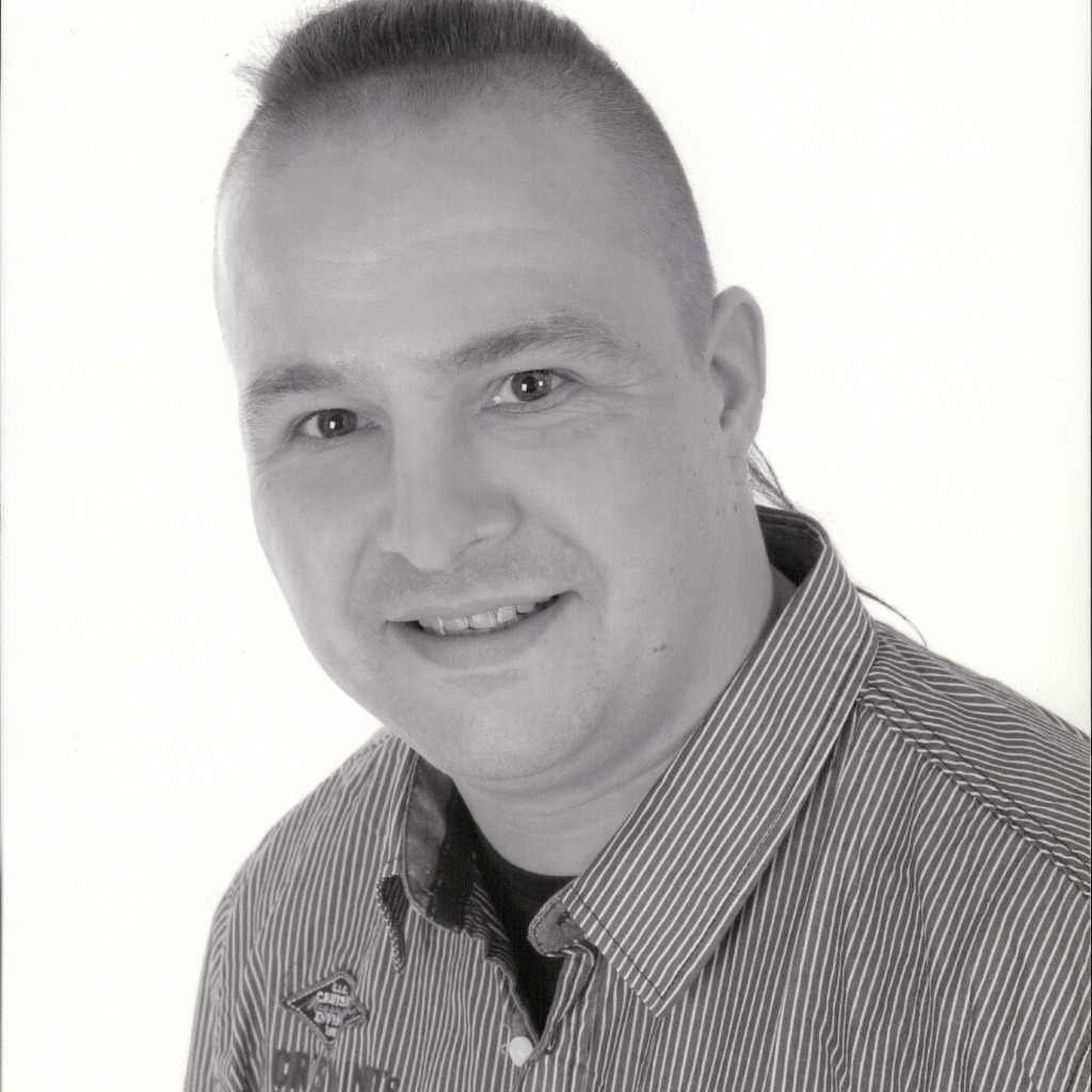 Ingo Möller - IT-Administrator, Entwicklung, Support, Monitoring ...