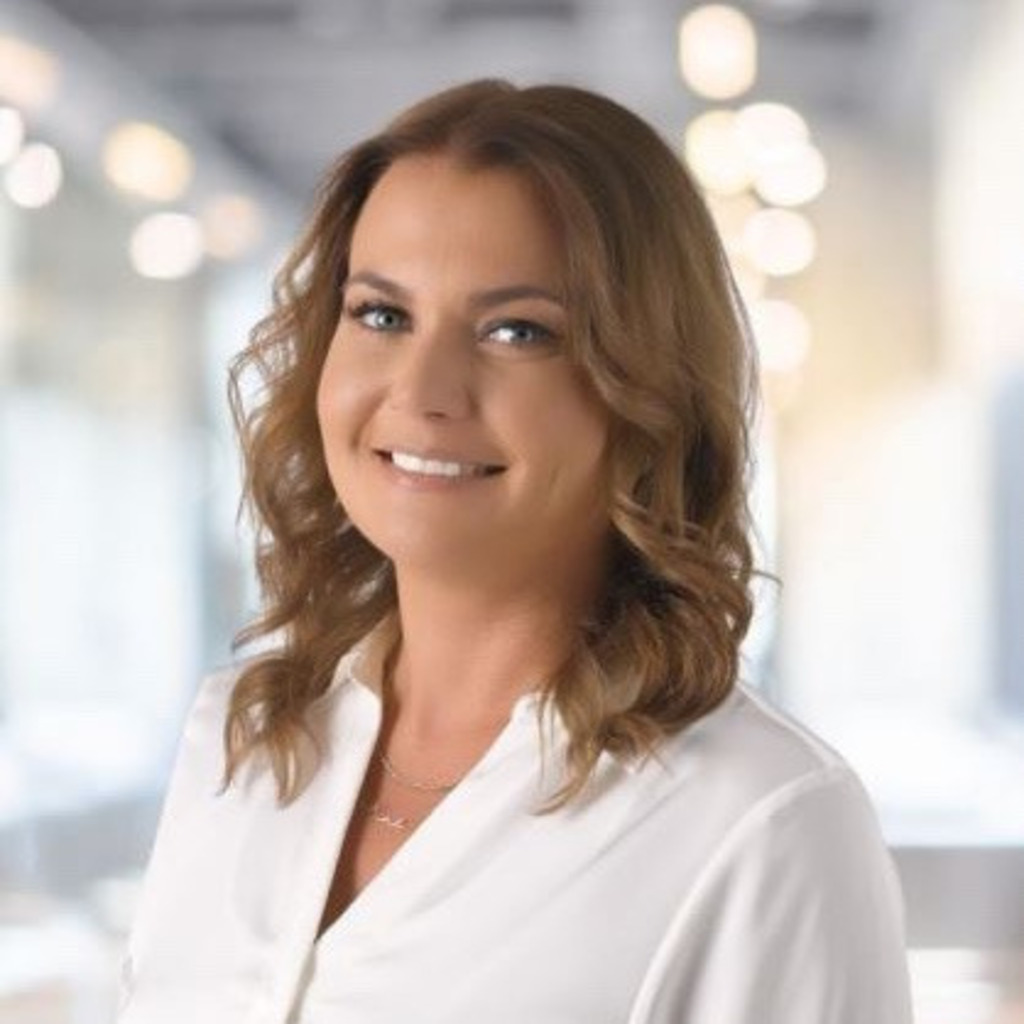 Helena Wolf's Instagram, Twitter & Facebook on IDCrawl