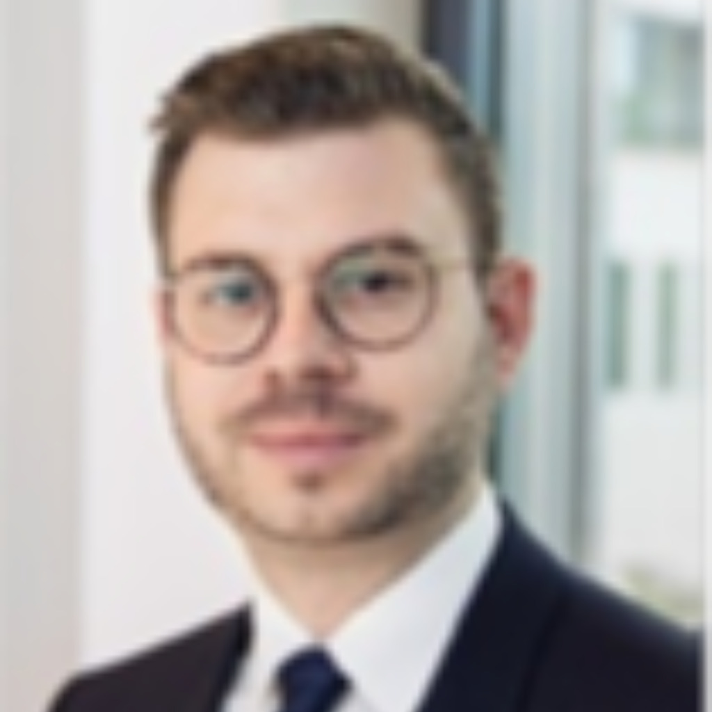 Alexander Hummel - Manager Global Treasury Services - EY Ernst & Young ...